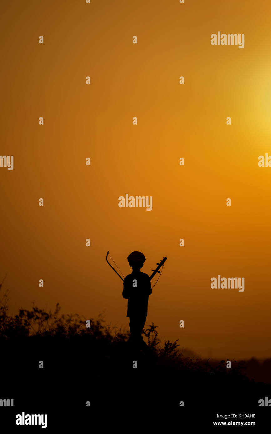 Wallpaper sunset colors hi-res stock photography and images - Alamy