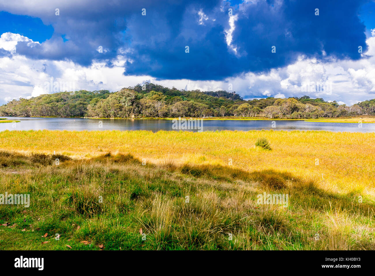 Lake Catania in Mount Buffalo, Victoria, Australia Stock Photo - Alamy