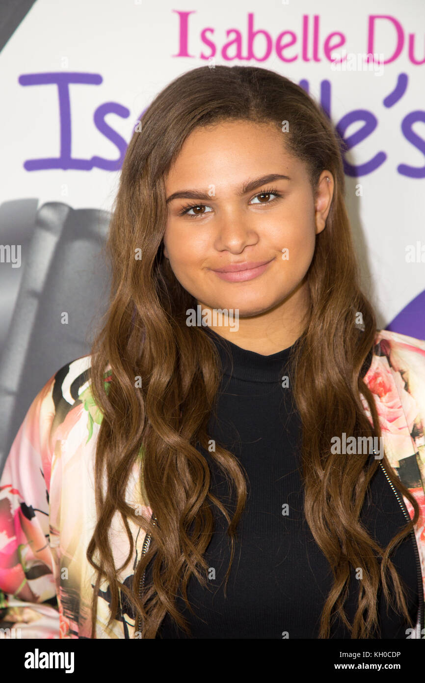 Isabelle Dubroy Music Video Launch Party held at The Federal Bar ...