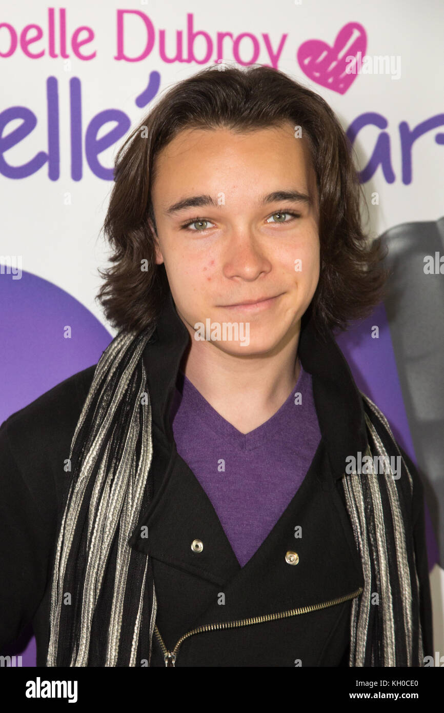 Isabelle Dubroy Music Video Launch Party held at The Federal Bar ...