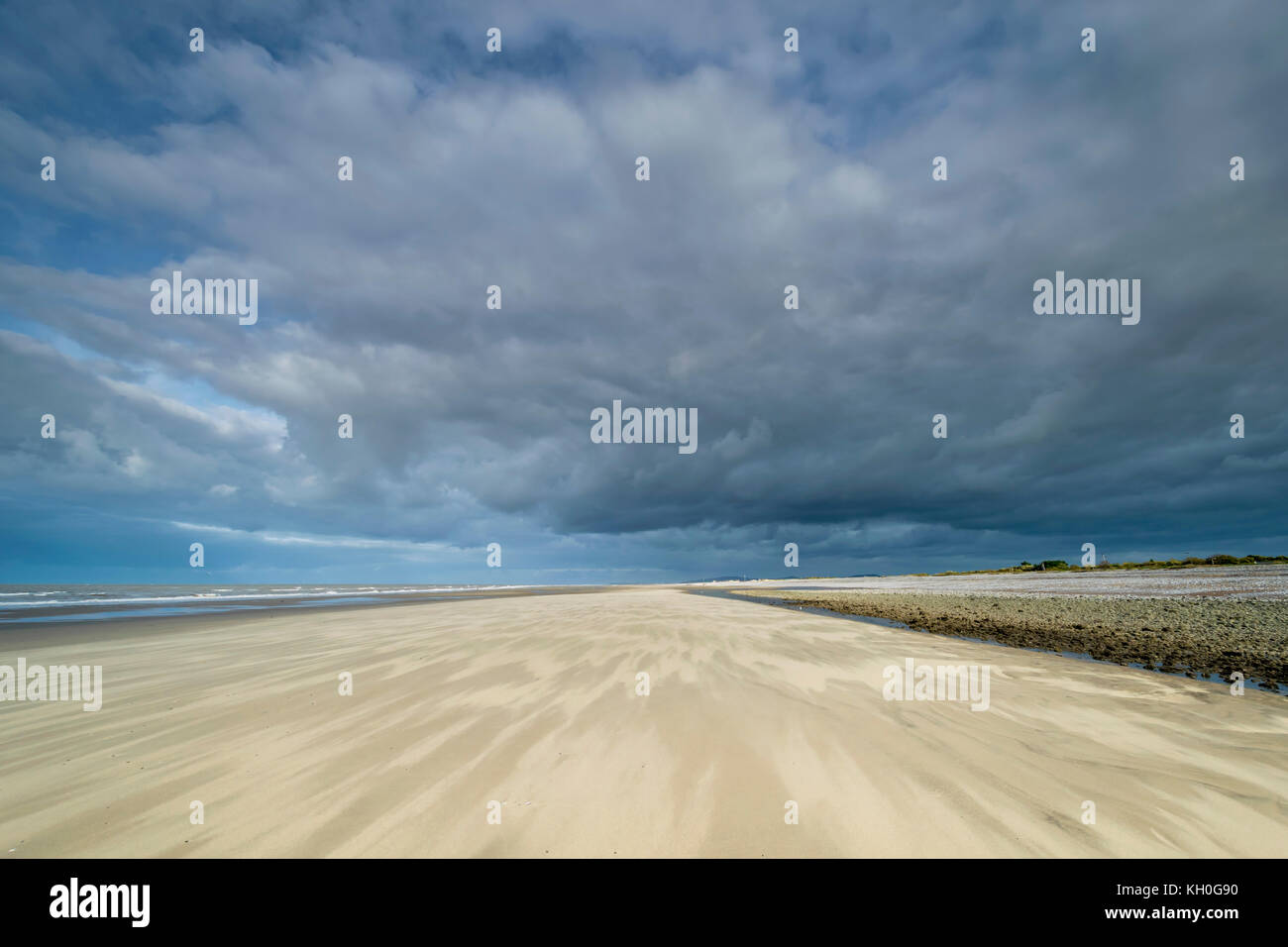 Pensarn beach on the North Wales coast Stock Photo - Alamy