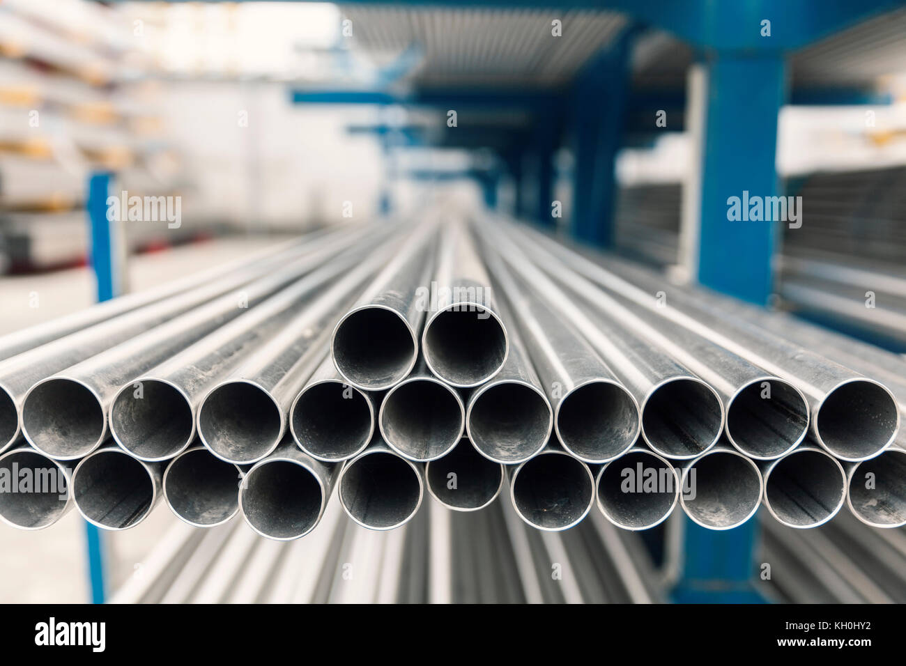 Silver pipes circular hi-res stock photography and images - Alamy
