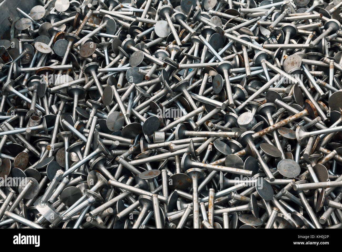 scrap metal on pile Stock Photo - Alamy