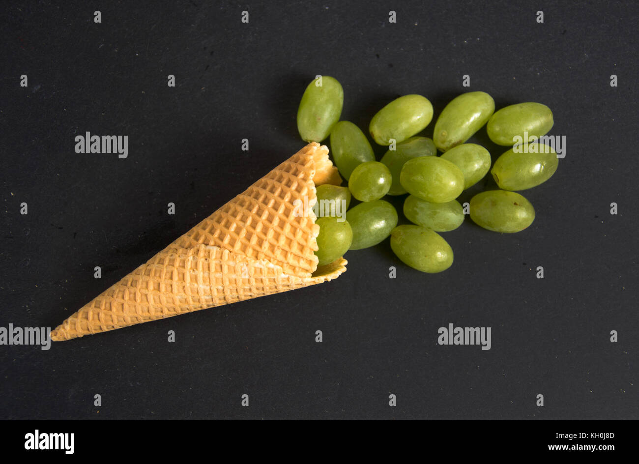 ice-cream wafer with grapes Stock Photo - Alamy