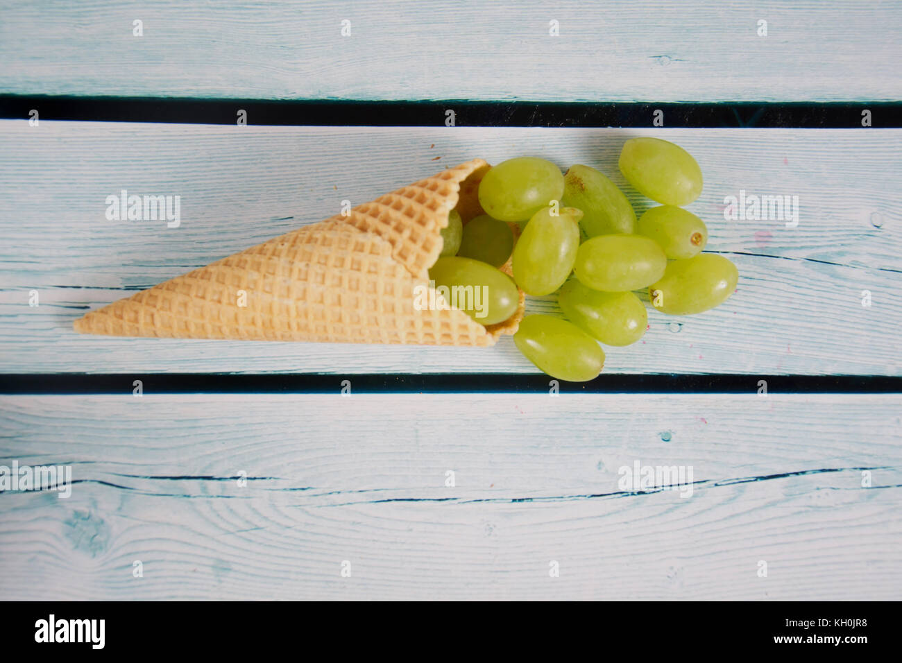 ice-cream wafer with grapes Stock Photo - Alamy
