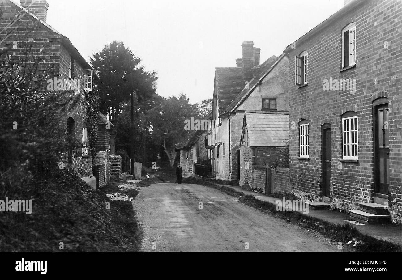 Scene from Harwell Village near Didcot in Oxforshire UK showing histric ...