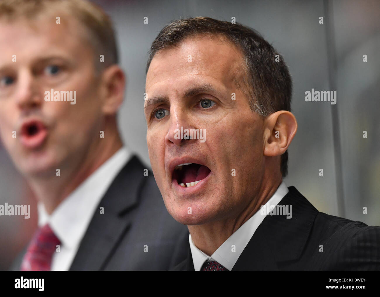USA's coach Tony Granato during the ice hockey Deutschland Cup match ...