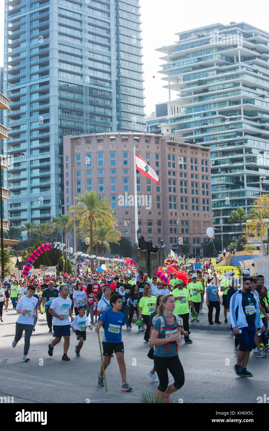 Beirut Lebanon, 12th Nov, 2017 People running in the Blom Bank Beirut ...