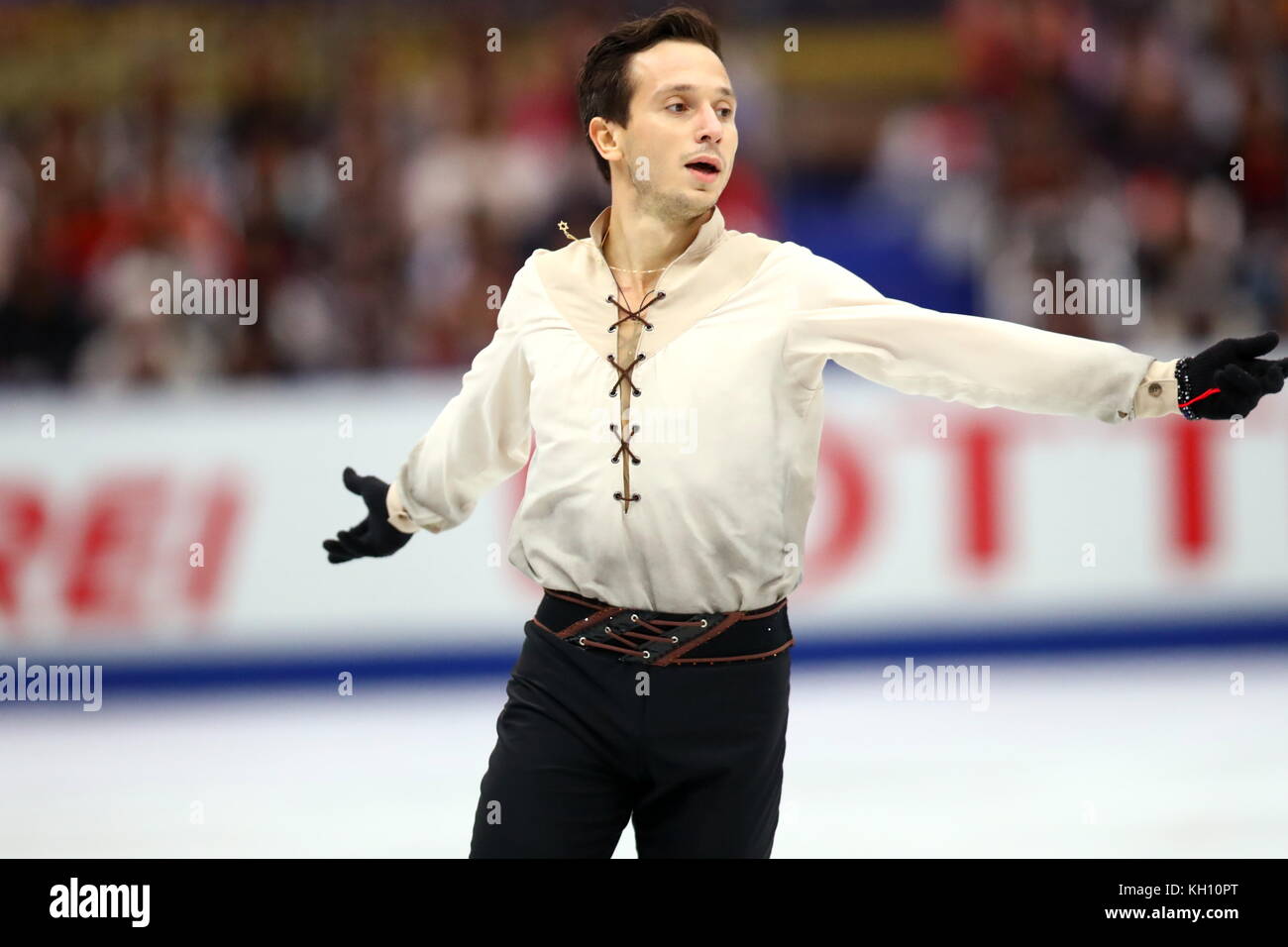 Osaka Municipal Central Gymnasium, Osaka, Japan. 11th Nov, 2017. Alexei ...