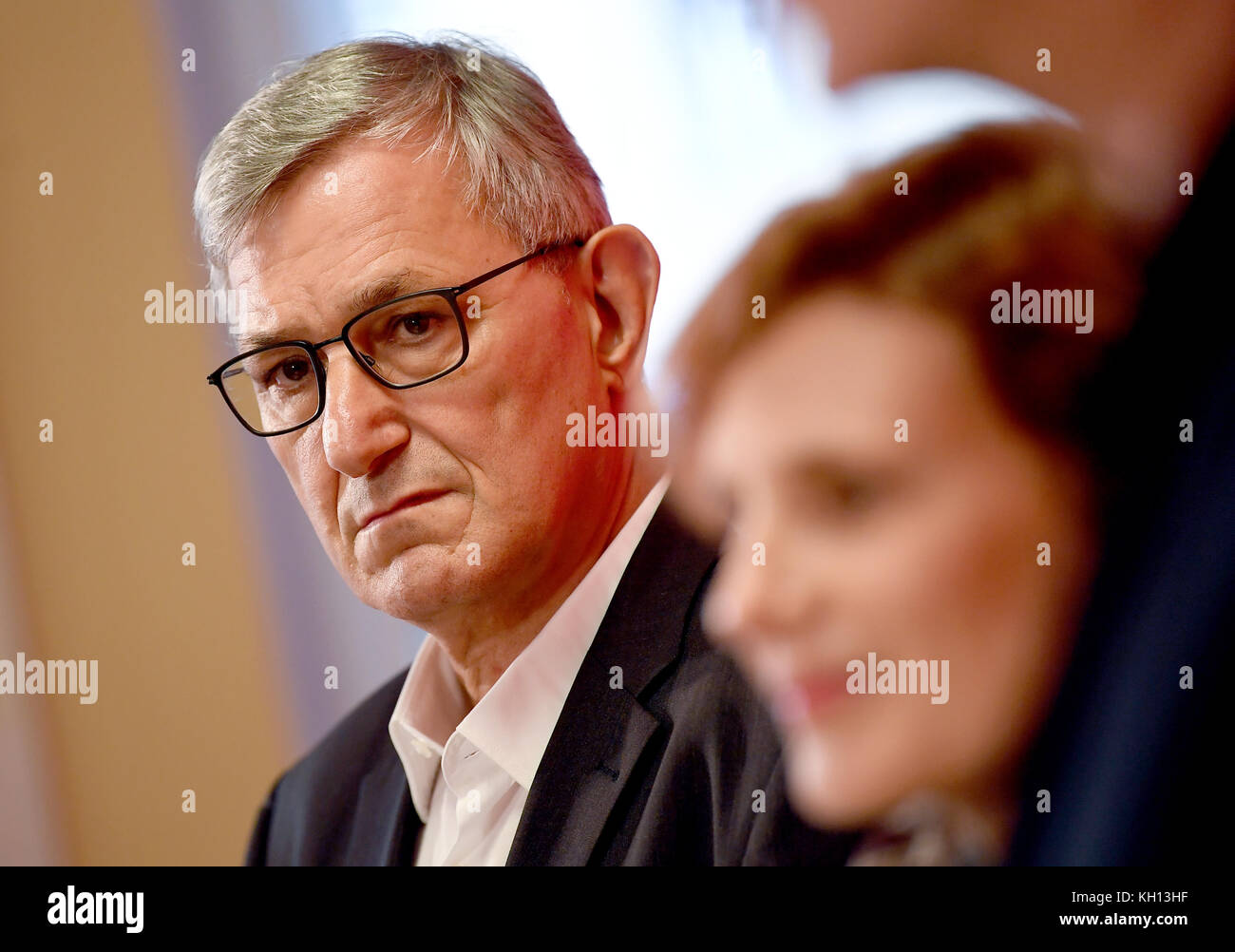 Berlin, Germany. 13th Nov, 2017. Federal Chairpeople Bernd Riexinger ...