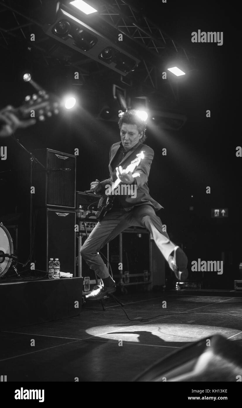 Stand establishment Black and White Stock Photos & Images - Alamy