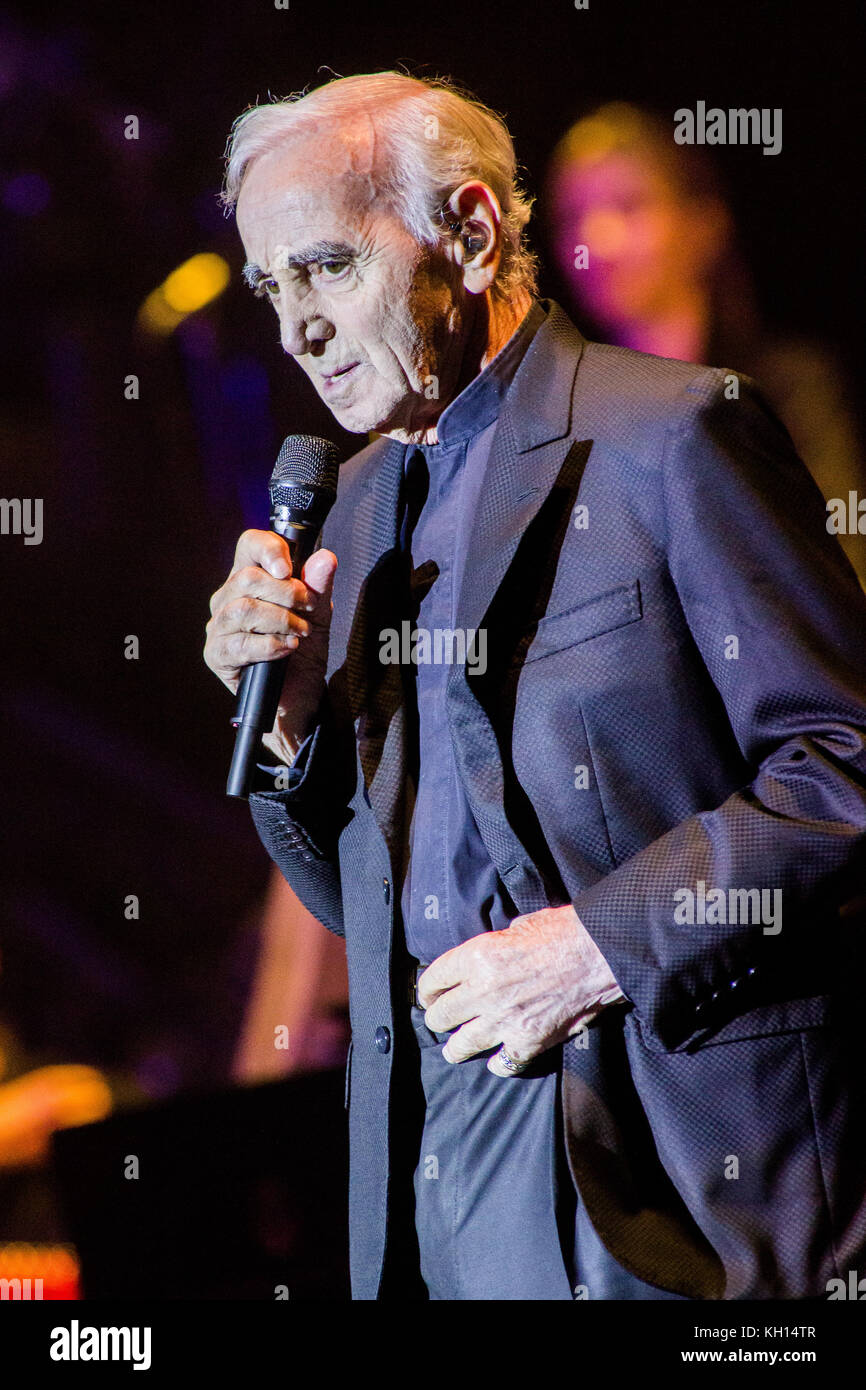 Milan, Italy. 13th Nov, 2017. The French singer-songwriter actor and ...
