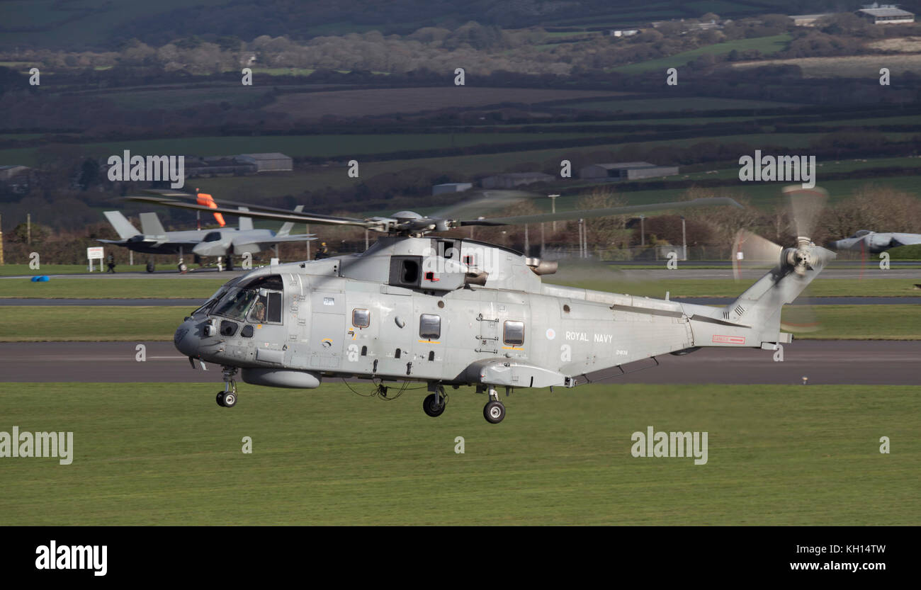 RNAS Culdrose, Cornwall, UK. 13th November, 2017. Merlin MK2 Helicopter ...