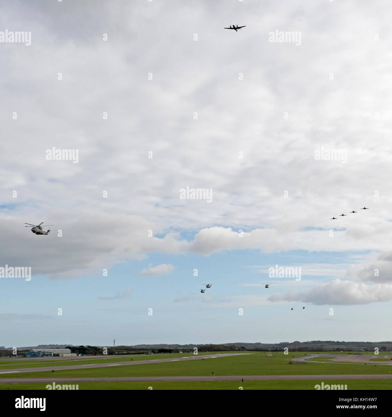 RNAS Culdrose, Cornwall, UK. 13th November, 2017. RNAS Culdrose ...