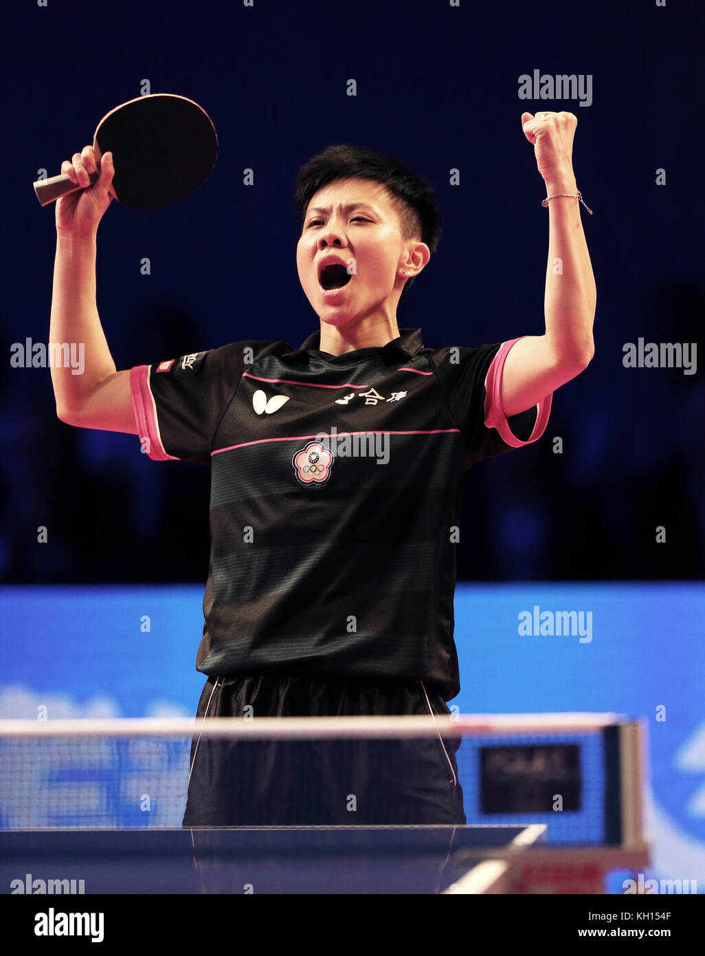 Cheng I Ching winning bronze at the ITTF Women's World Cup in Markham ...