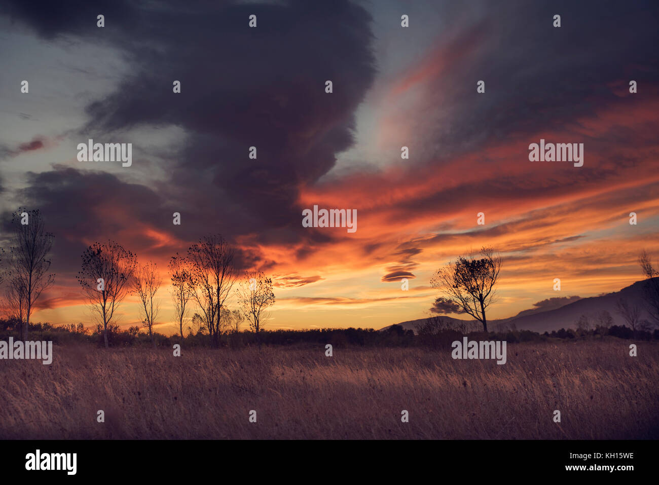 Sunset Fire Sky Dramatic Stock Photo - Alamy
