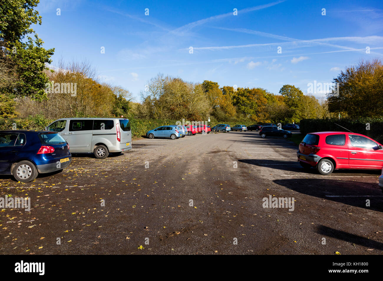 Plenty of parking at Haysden Country Park in Winter, Tonbridge, Kent ...