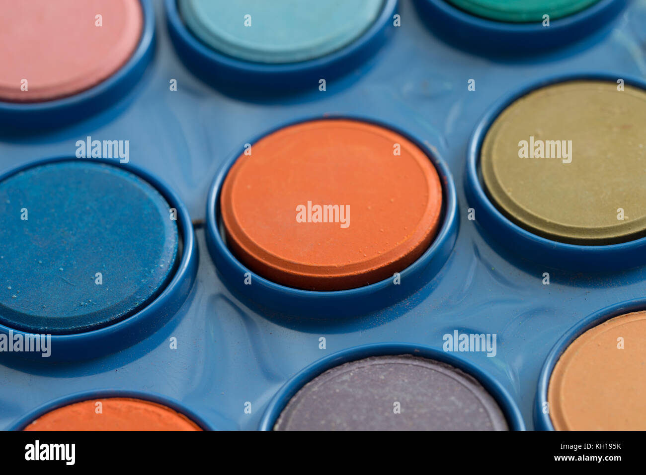 Water colors hi-res stock photography and images - Alamy