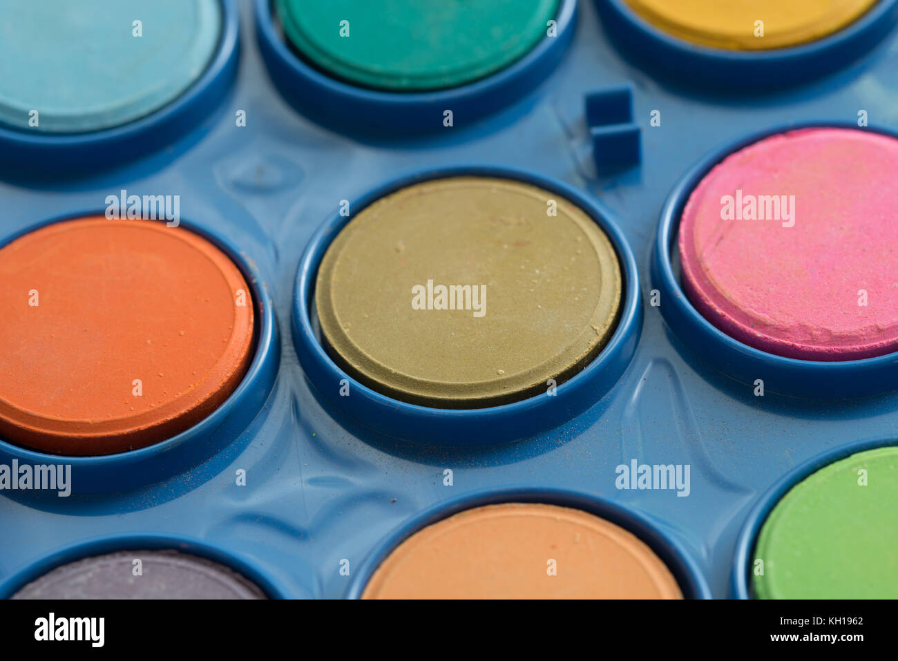 Water colors hi-res stock photography and images - Alamy