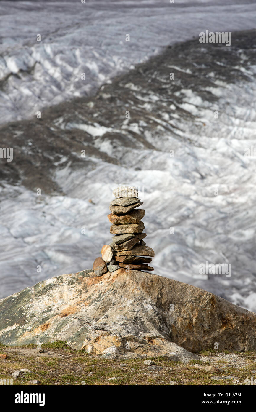 Stacking rock hi-res stock photography and images - Alamy