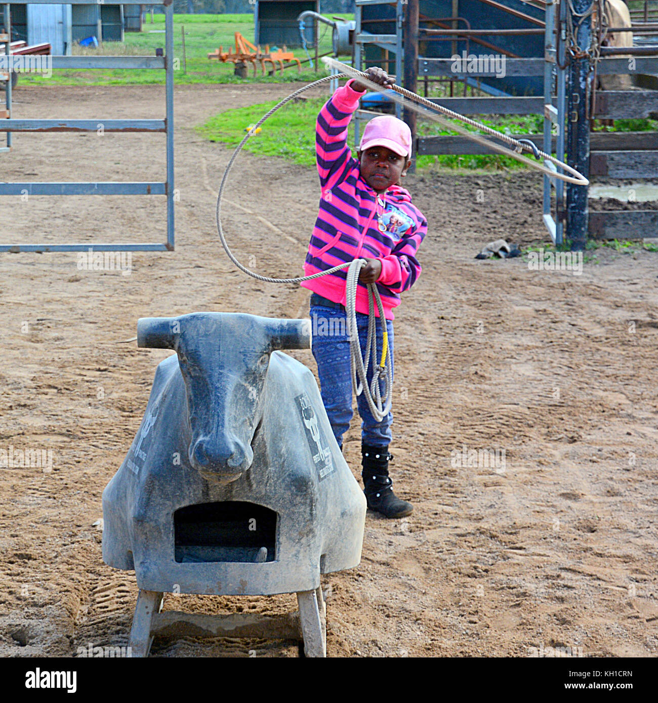 Australian indigenous girl child Stock Photo - Alamy