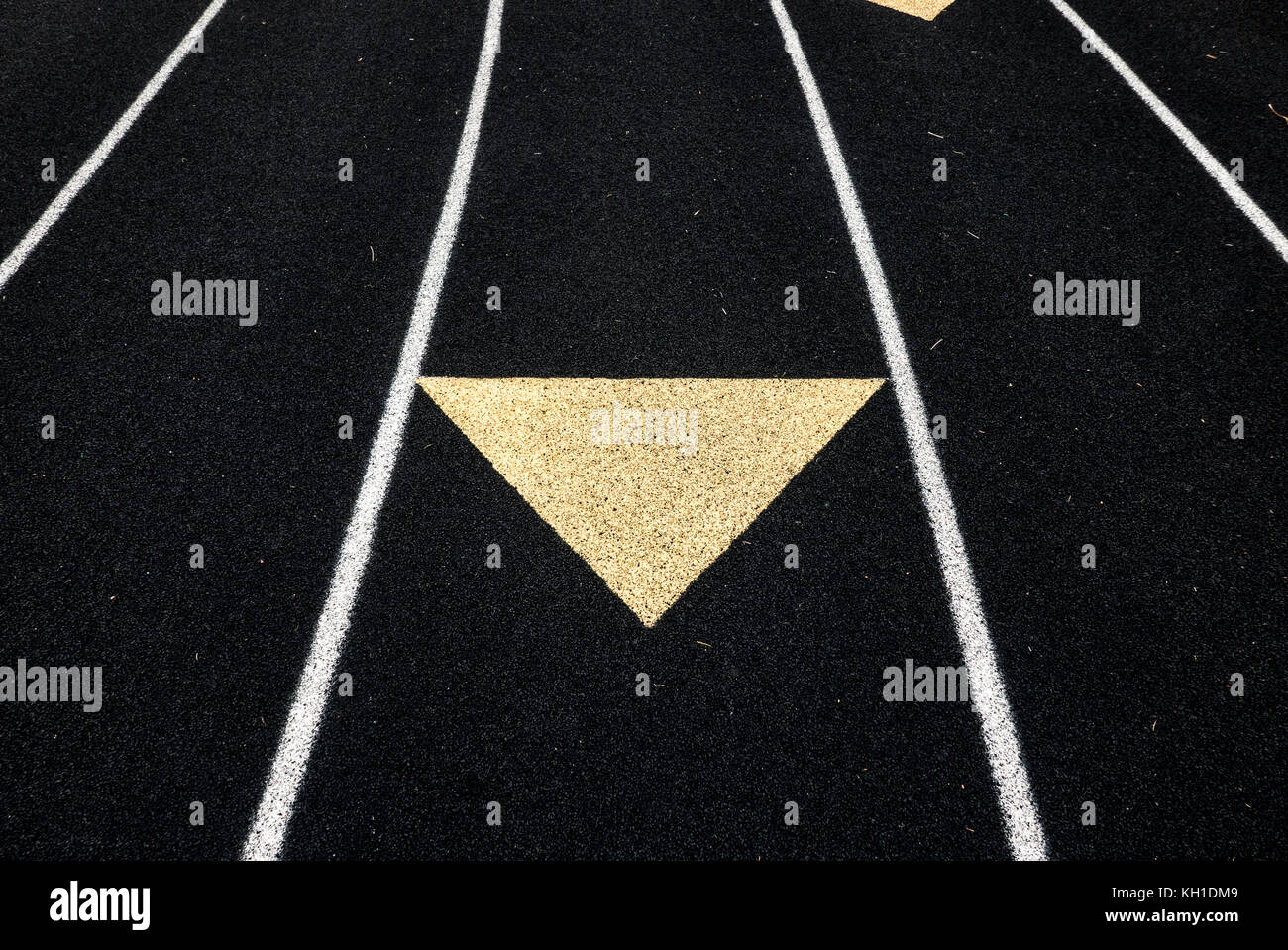 high school track marks Stock Photo - Alamy