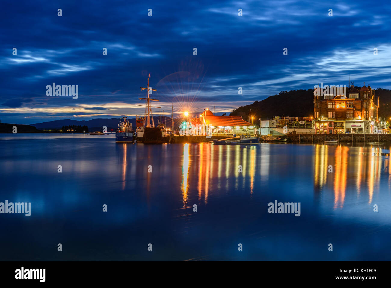OBAN, SCOTLAND - AUGUST 14, 2017 - Night view of the bay of the ...