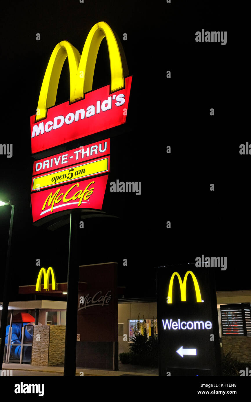 photograph of Mc Donalds restaurant at Glen Innes in New England in ...