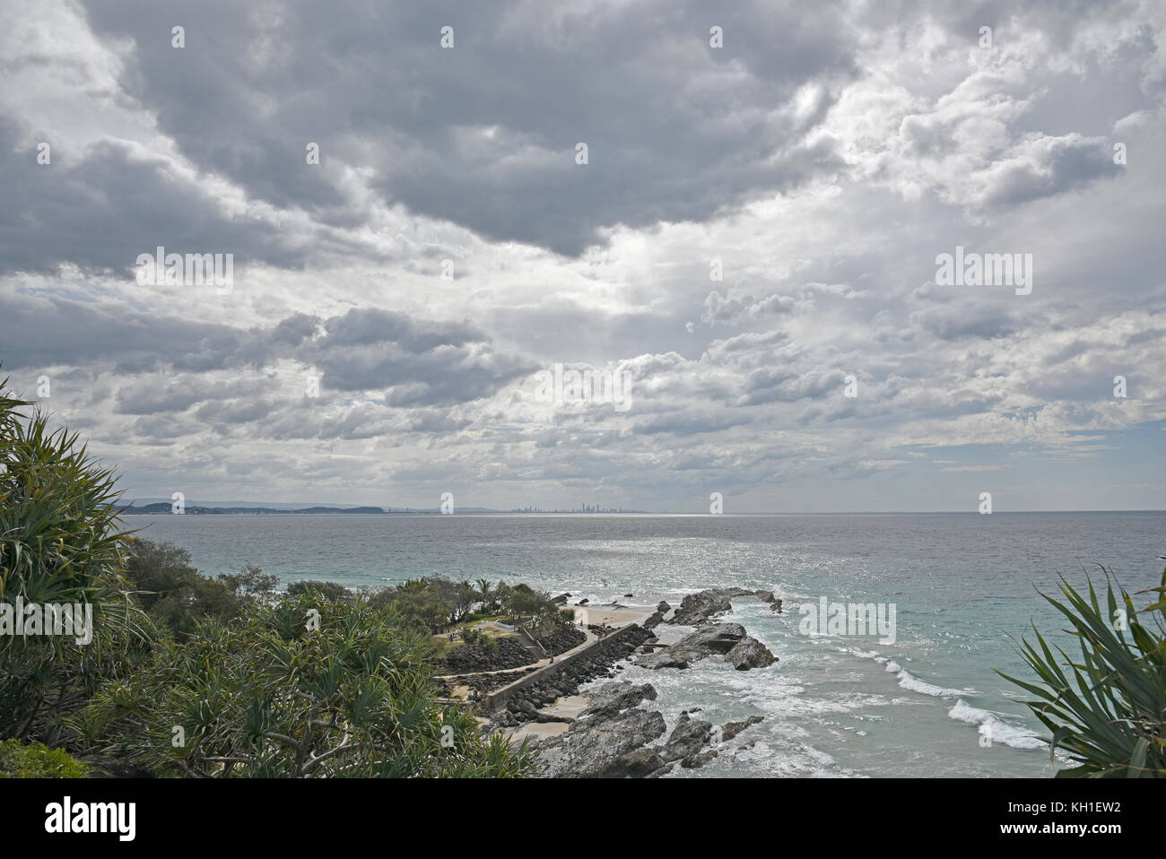 Snapper rocks hi-res stock photography and images - Alamy