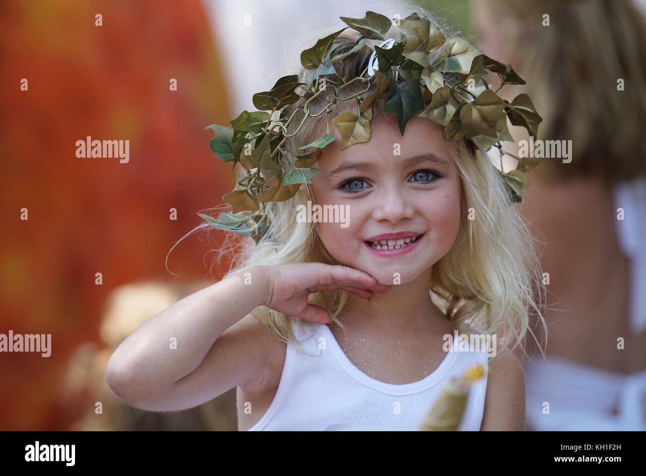Solstice crown hi-res stock photography and images - Alamy