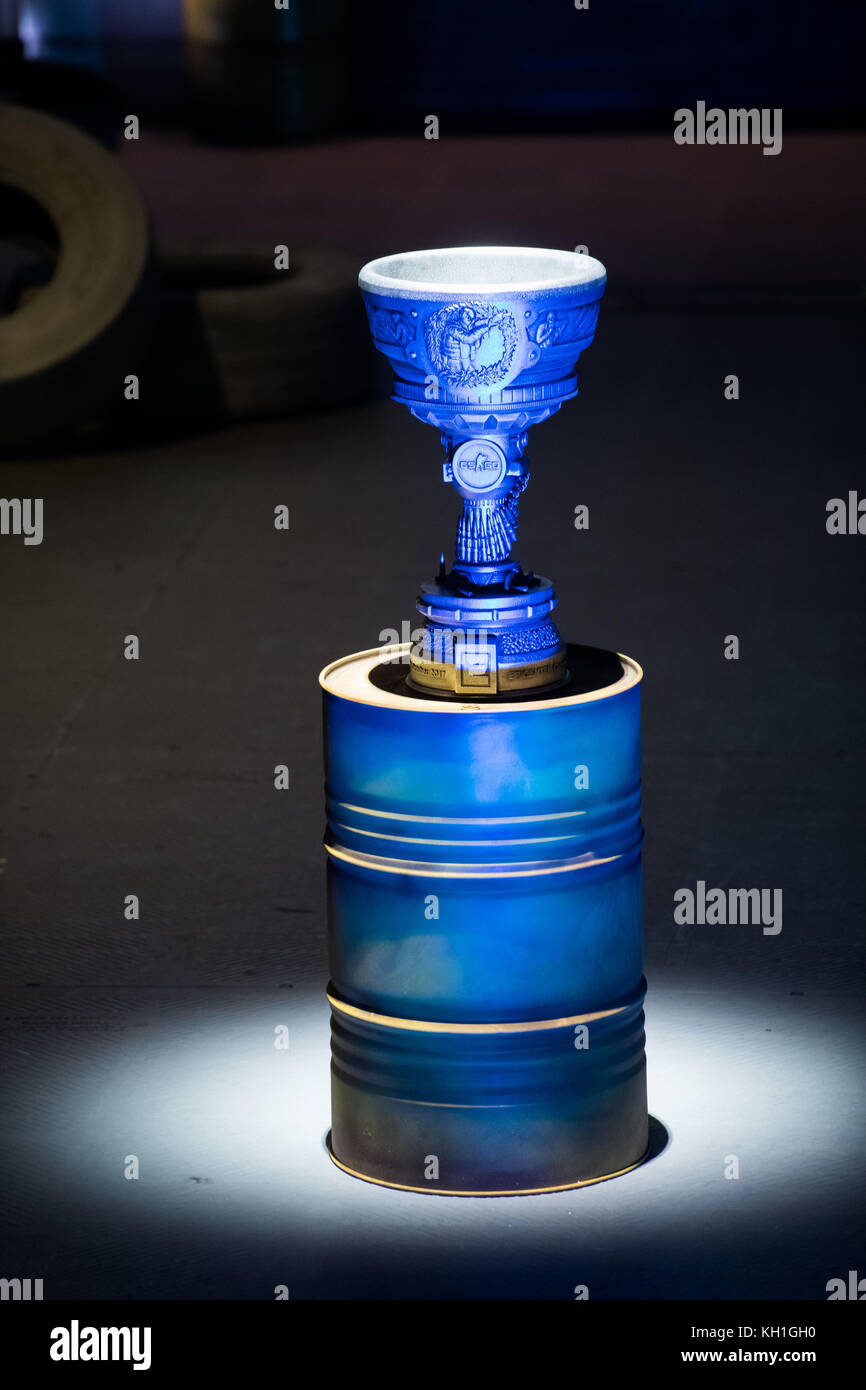 Esports counter strike trophy hi-res stock photography and images - Alamy