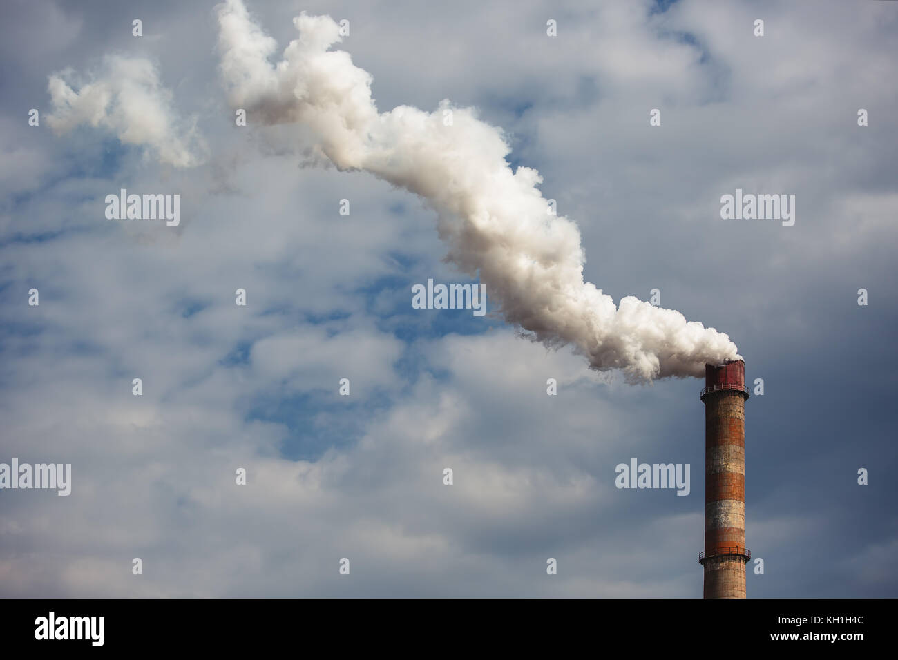 Industrial pollution smoke steam smog hi-res stock photography and ...