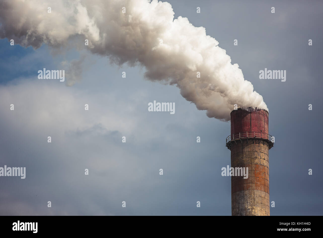 Industrial pollution smoke steam smog hi-res stock photography and ...