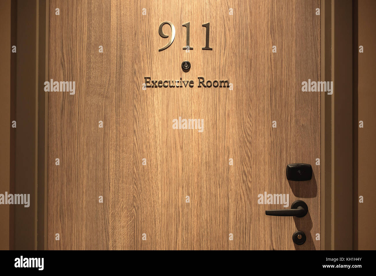 Hotel room door number hi-res stock photography and images - Alamy