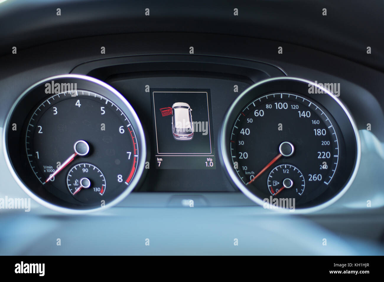 Mileage indicator hi-res stock photography and images - Alamy