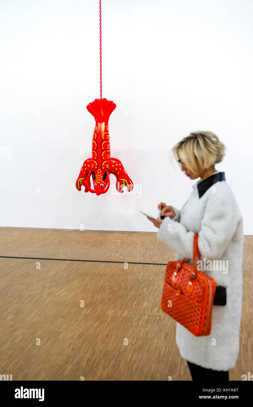 France. Paris (75), 1er Arr. Jeff koons exhibition. Beaubourg center ...