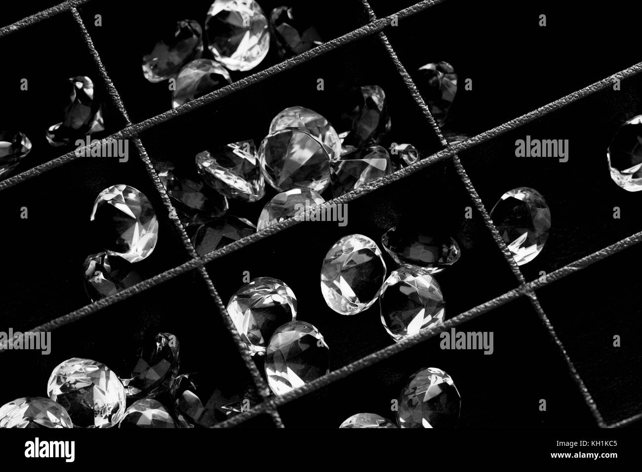Diamond trade Black and White Stock Photos & Images - Alamy