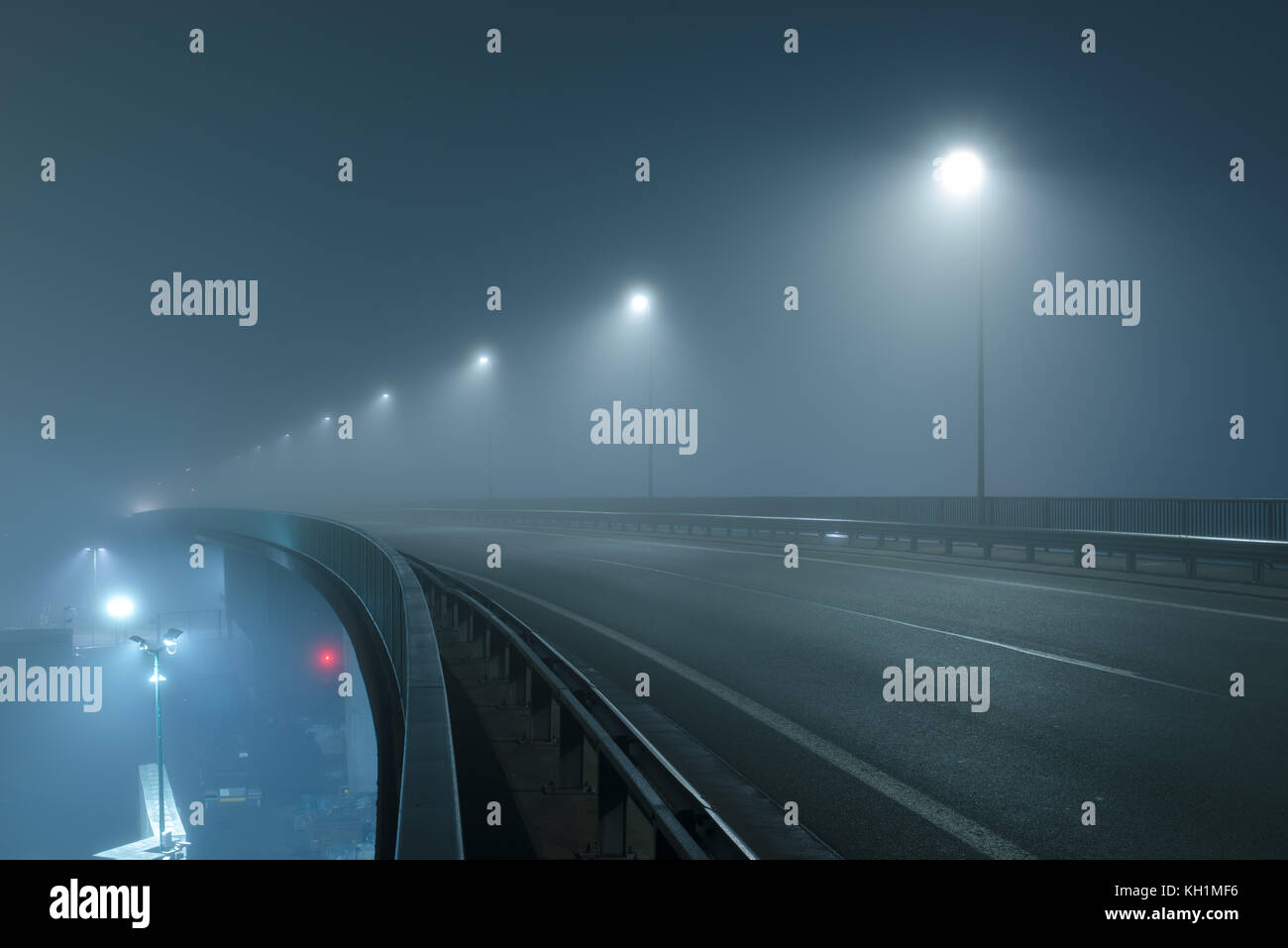 Expressive light movement sceneries during night at a common city Stock ...