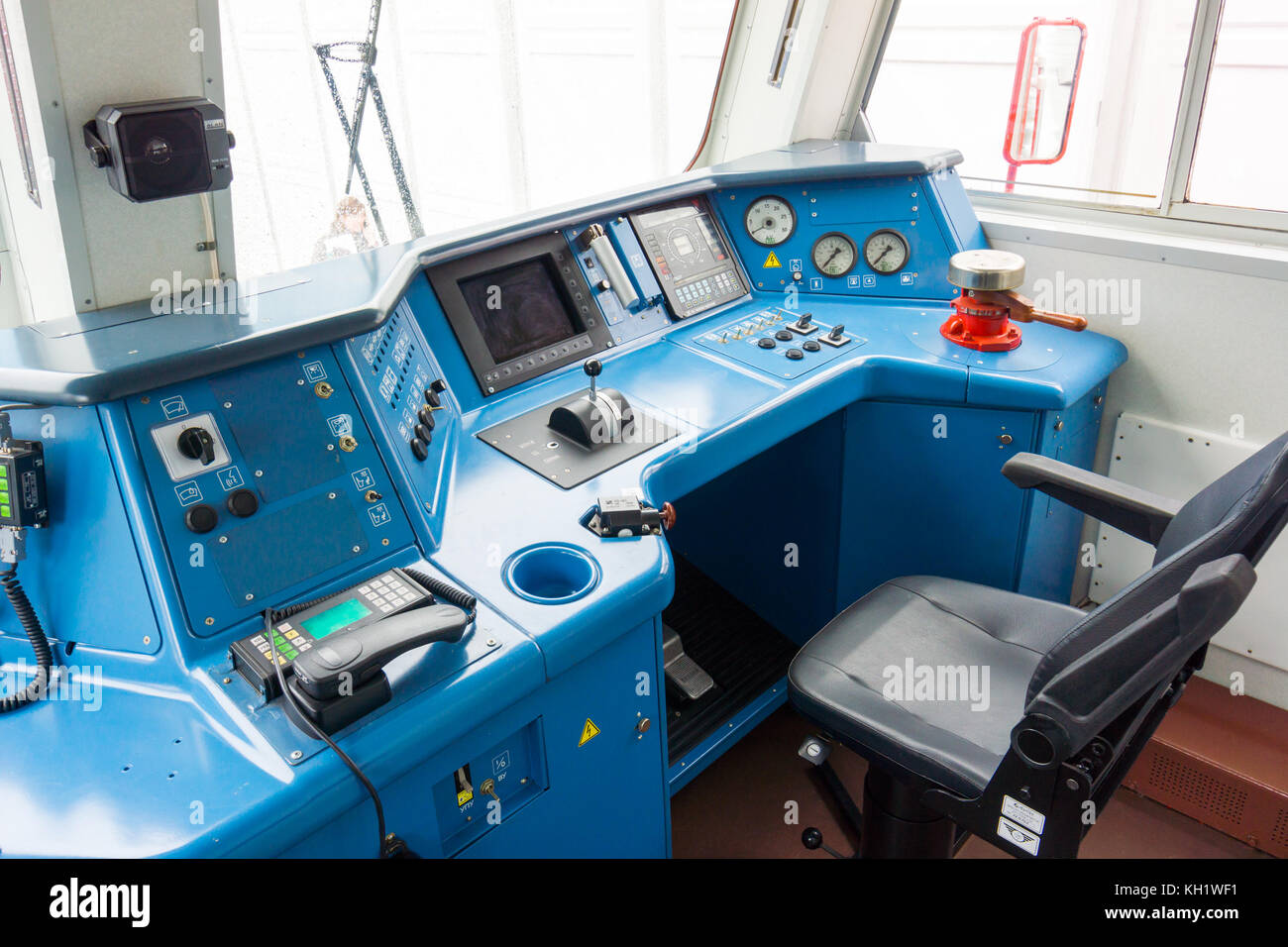 Locomotive engineer cab hi-res stock photography and images - Alamy