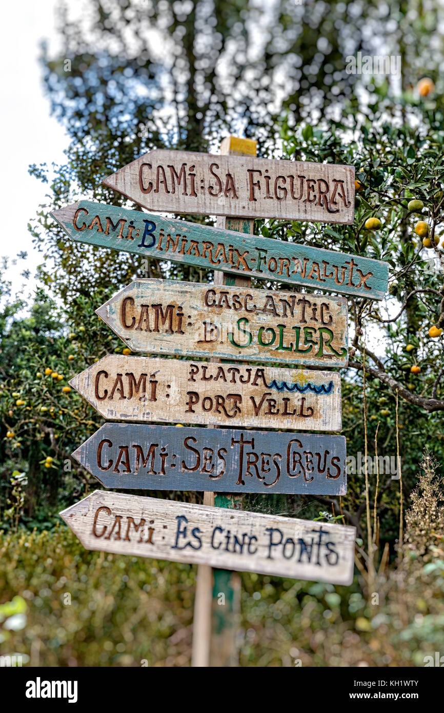 Guidepost Stock Photos & Guidepost Stock Images - Alamy