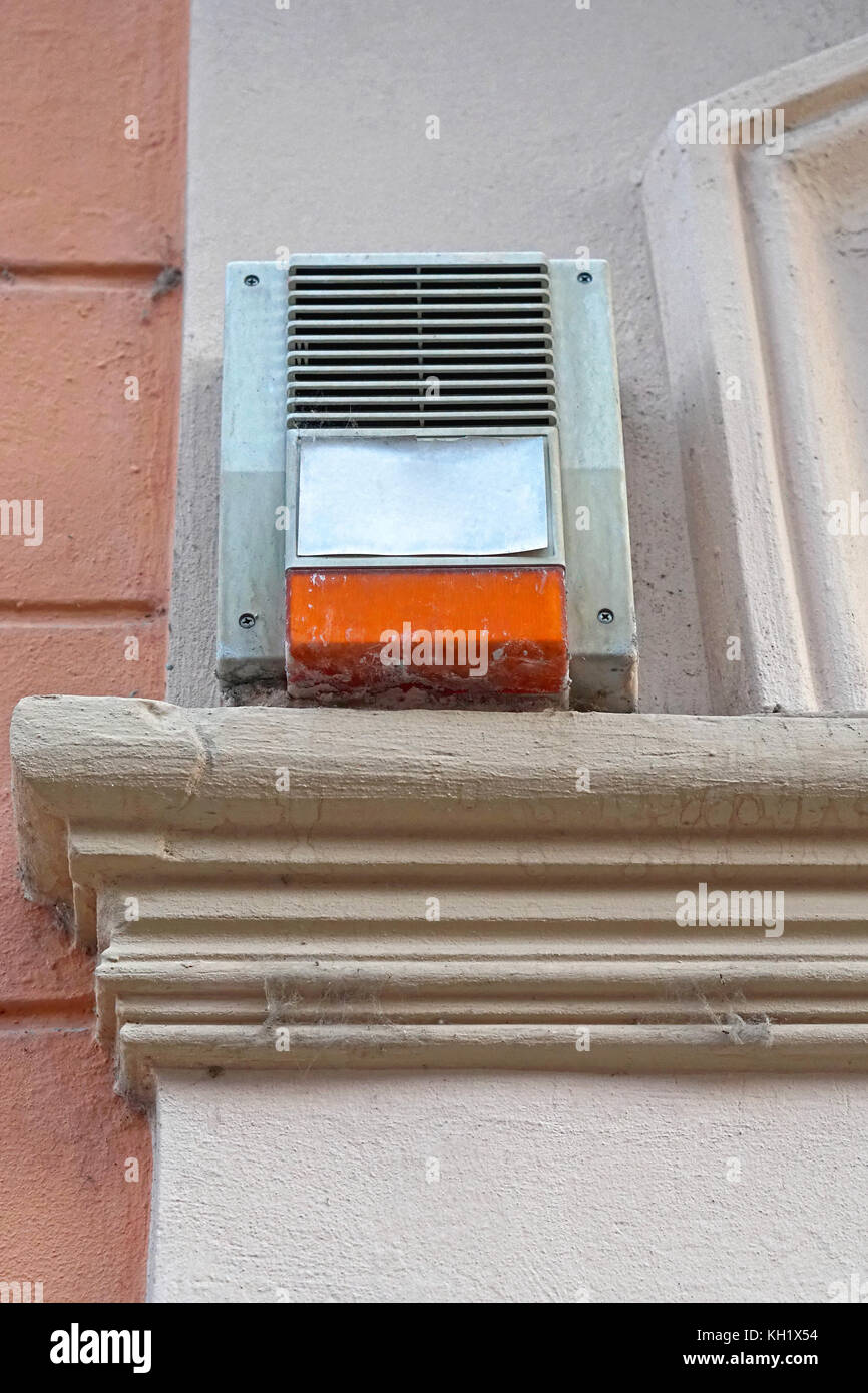 Home alarm exterior siren and light Stock Photo - Alamy