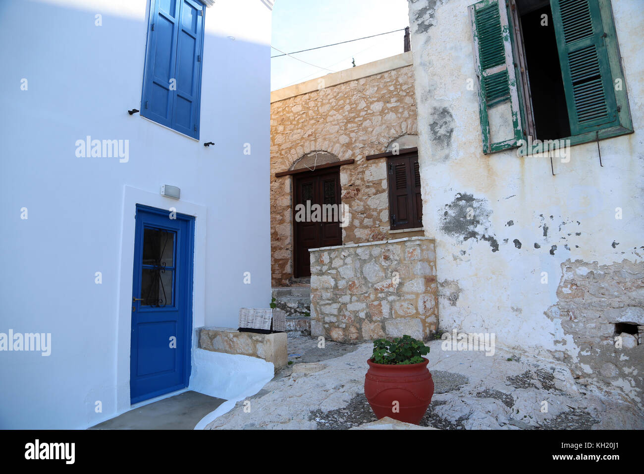 Traditional house of halki hi-res stock photography and images - Alamy