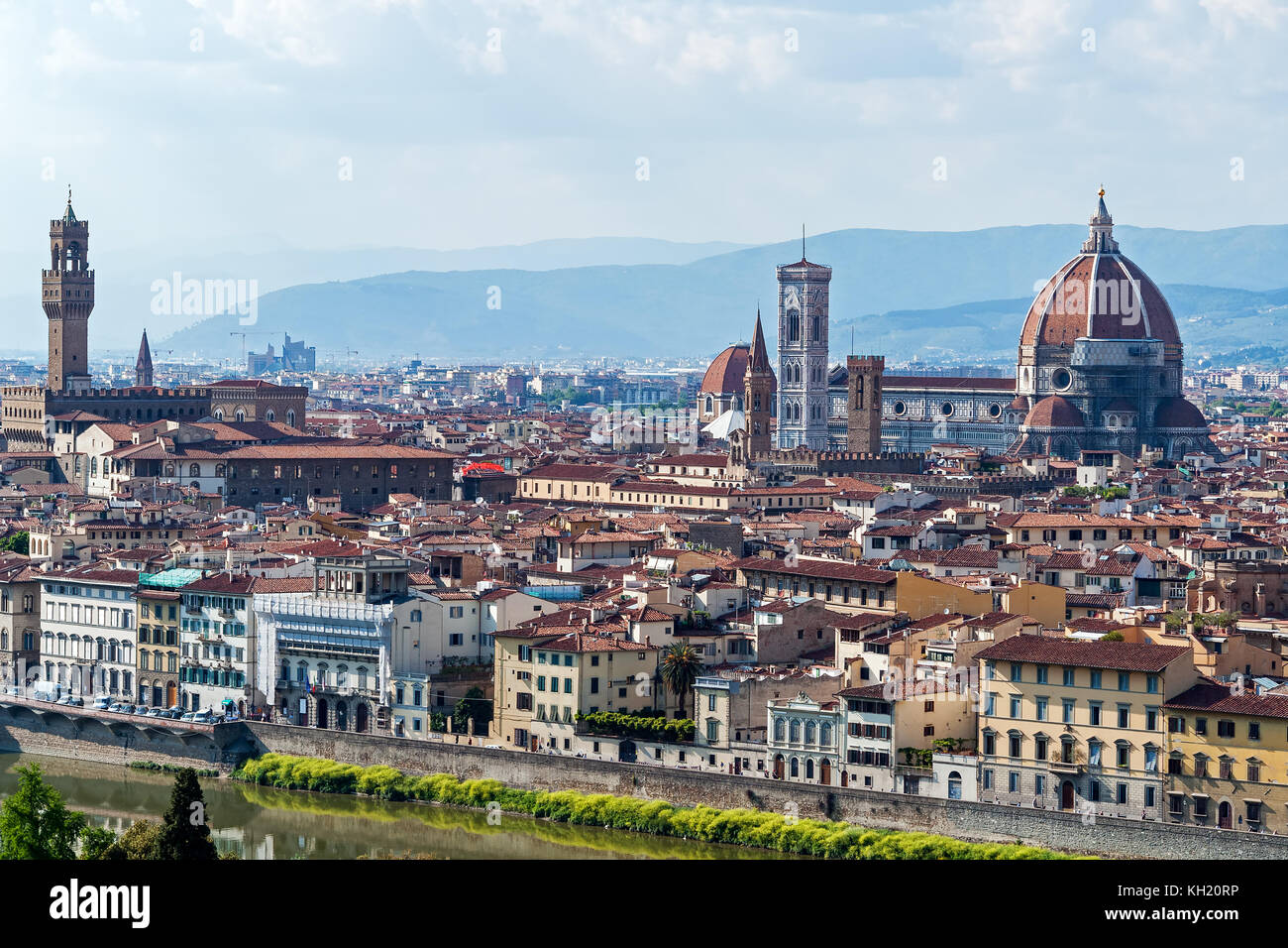 Firenze monuments hi-res stock photography and images - Alamy