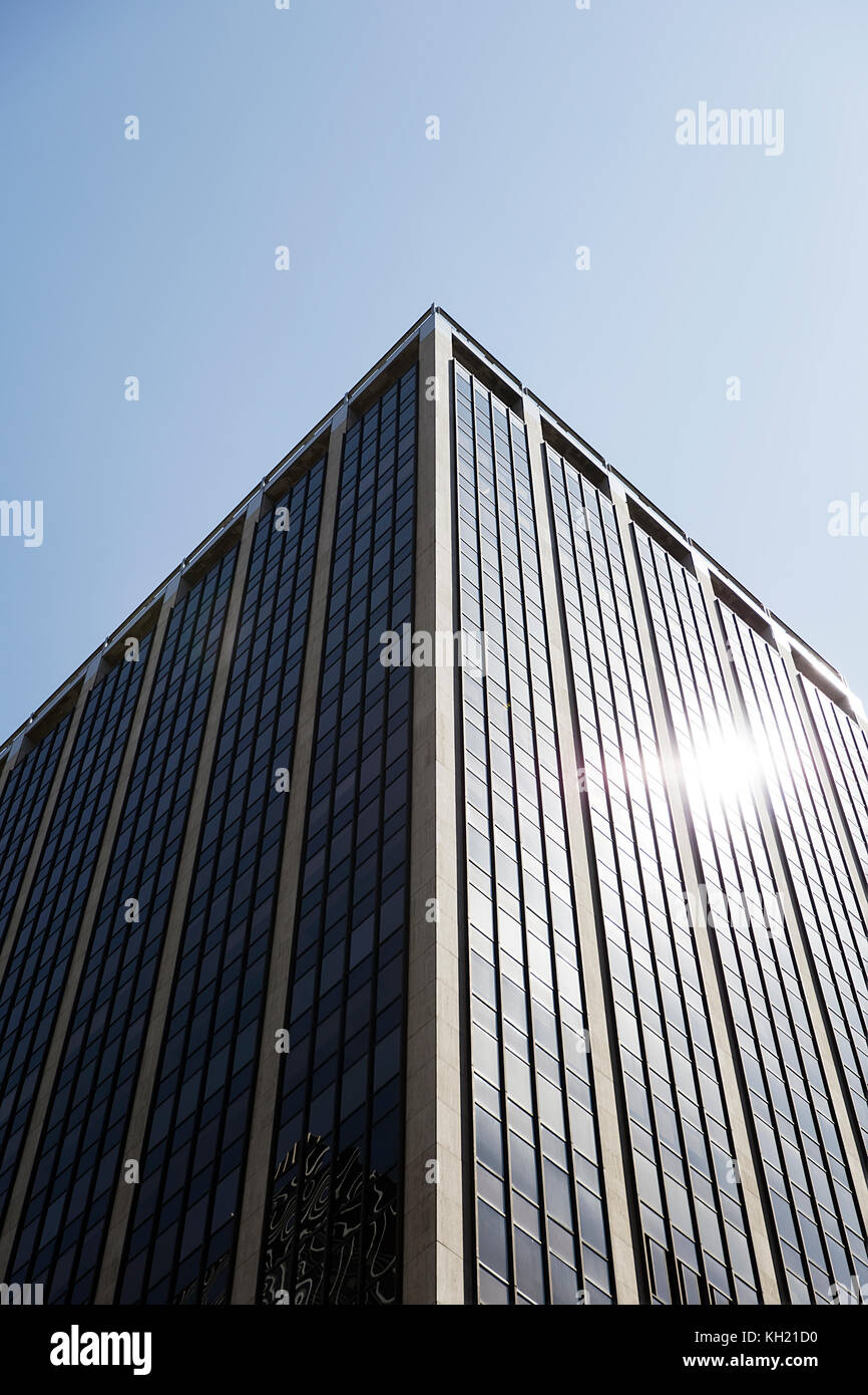 Midtown manhattan skyscaper buildings hi-res stock photography and ...