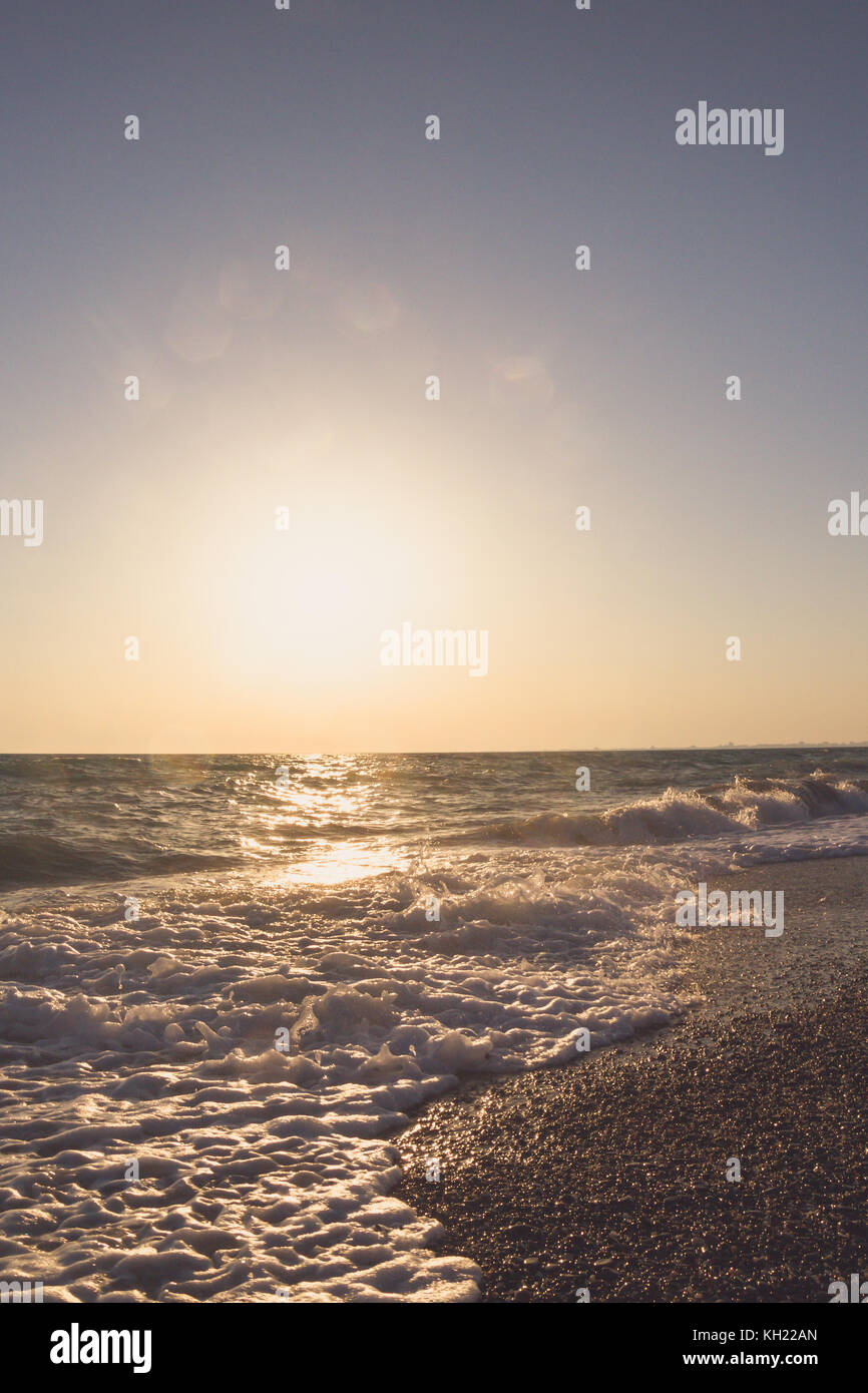 Beautiful sunset on the summer sea Stock Photo - Alamy