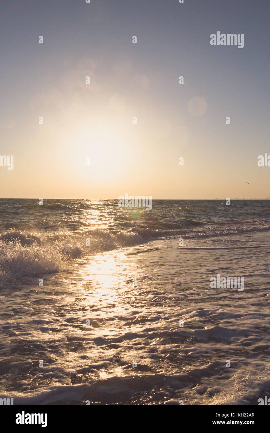 Beautiful sunset on the summer sea Stock Photo - Alamy