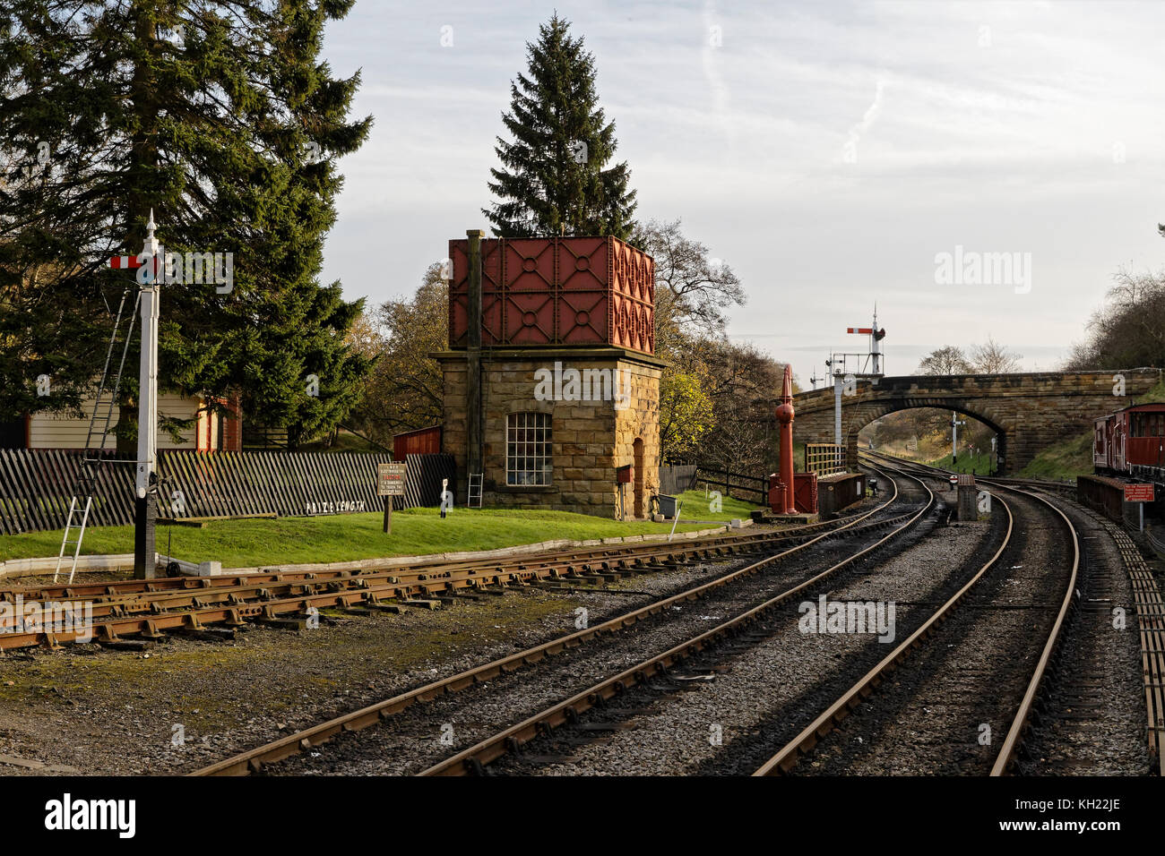 Goathland hogsmeade station hi-res stock photography and images - Alamy