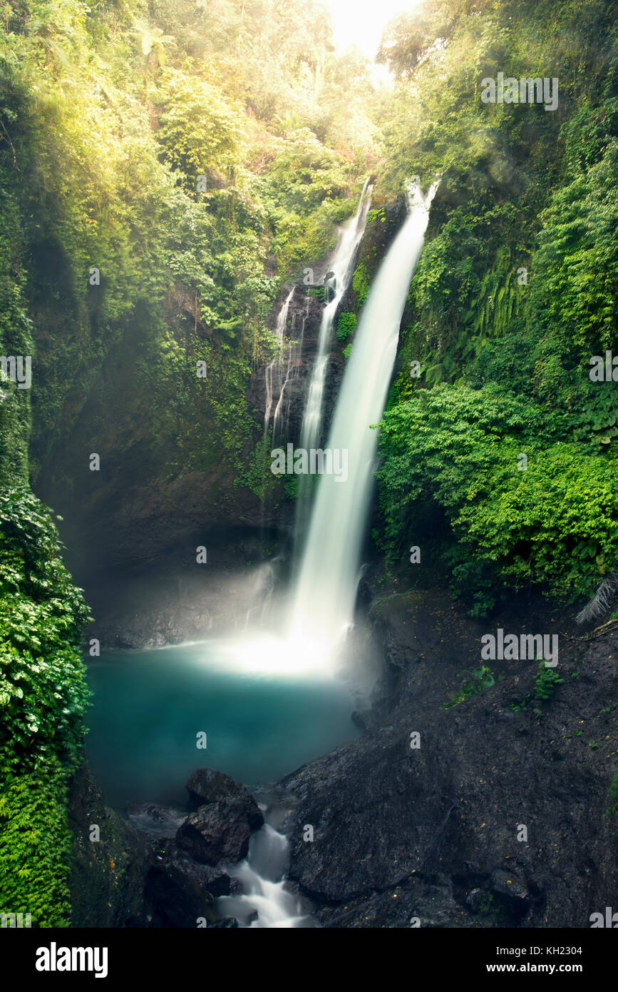 Aling aling hi-res stock photography and images - Alamy