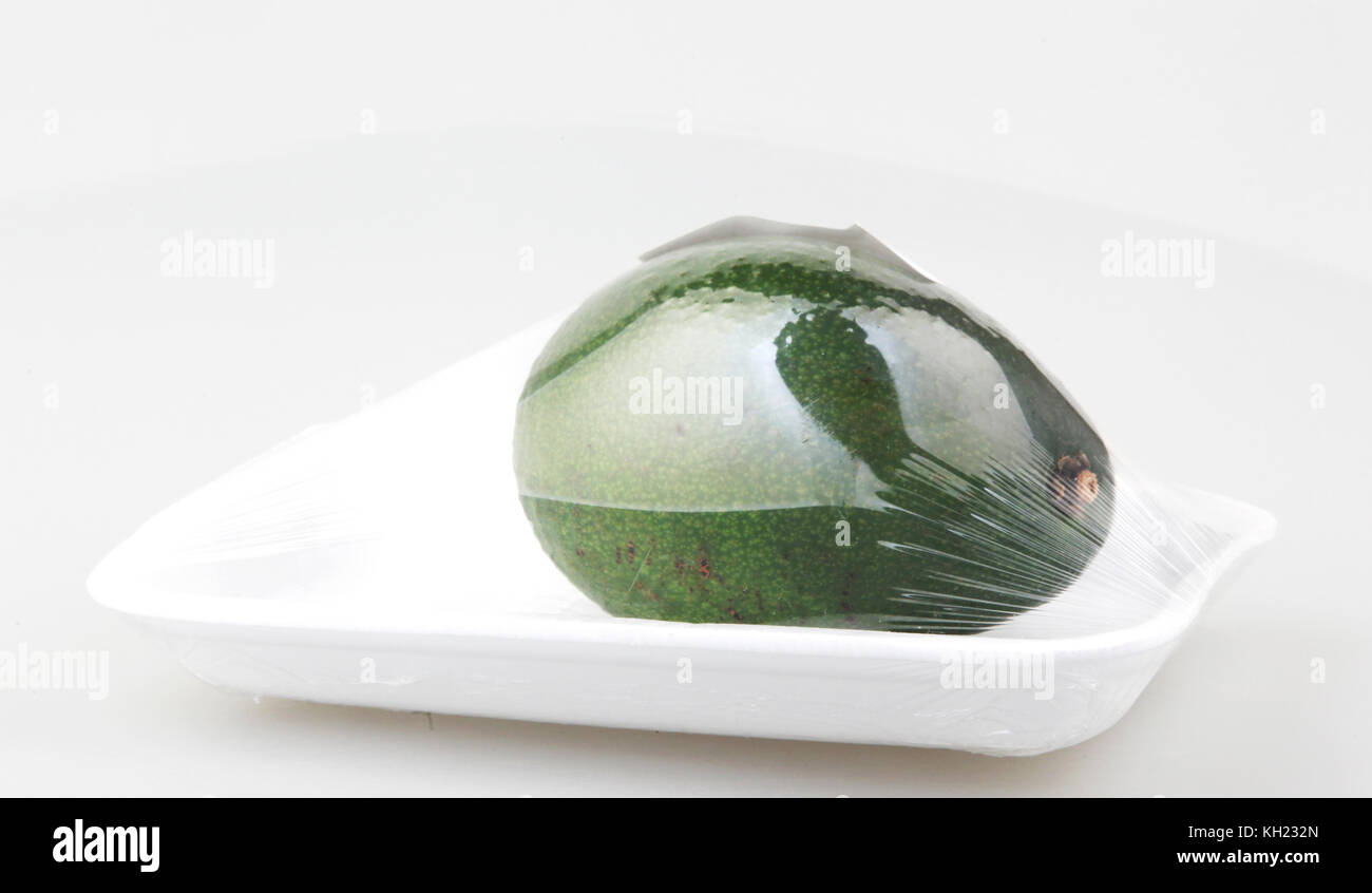 Avocado packing hi-res stock photography and images - Alamy