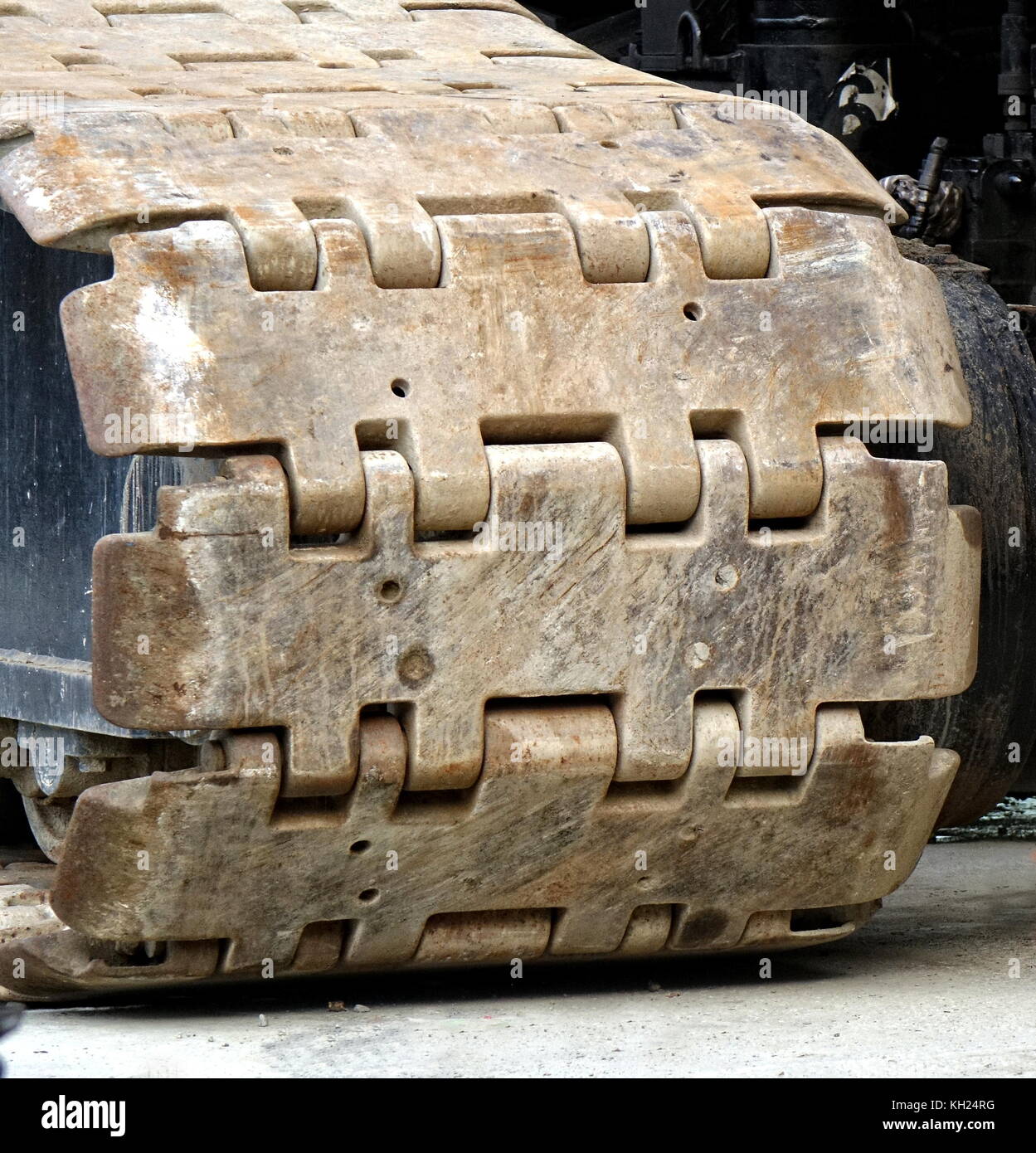 Heavy duty continuous track or tread of a construction machine Stock ...